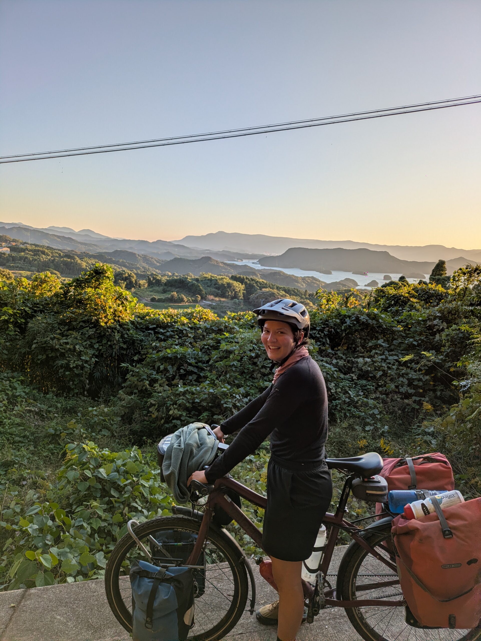 Dia-show: Anna mit dem Fahrrad von München nach Tokio - openpace innsbruck